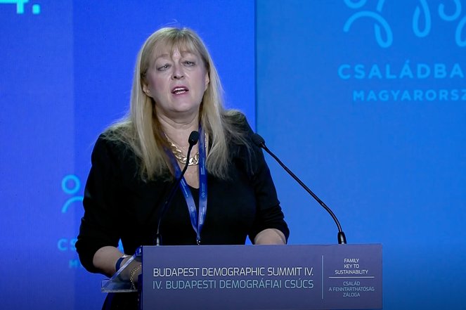 Schmidt Mária: "A nyugati világ legnagyobb problémája a szex"